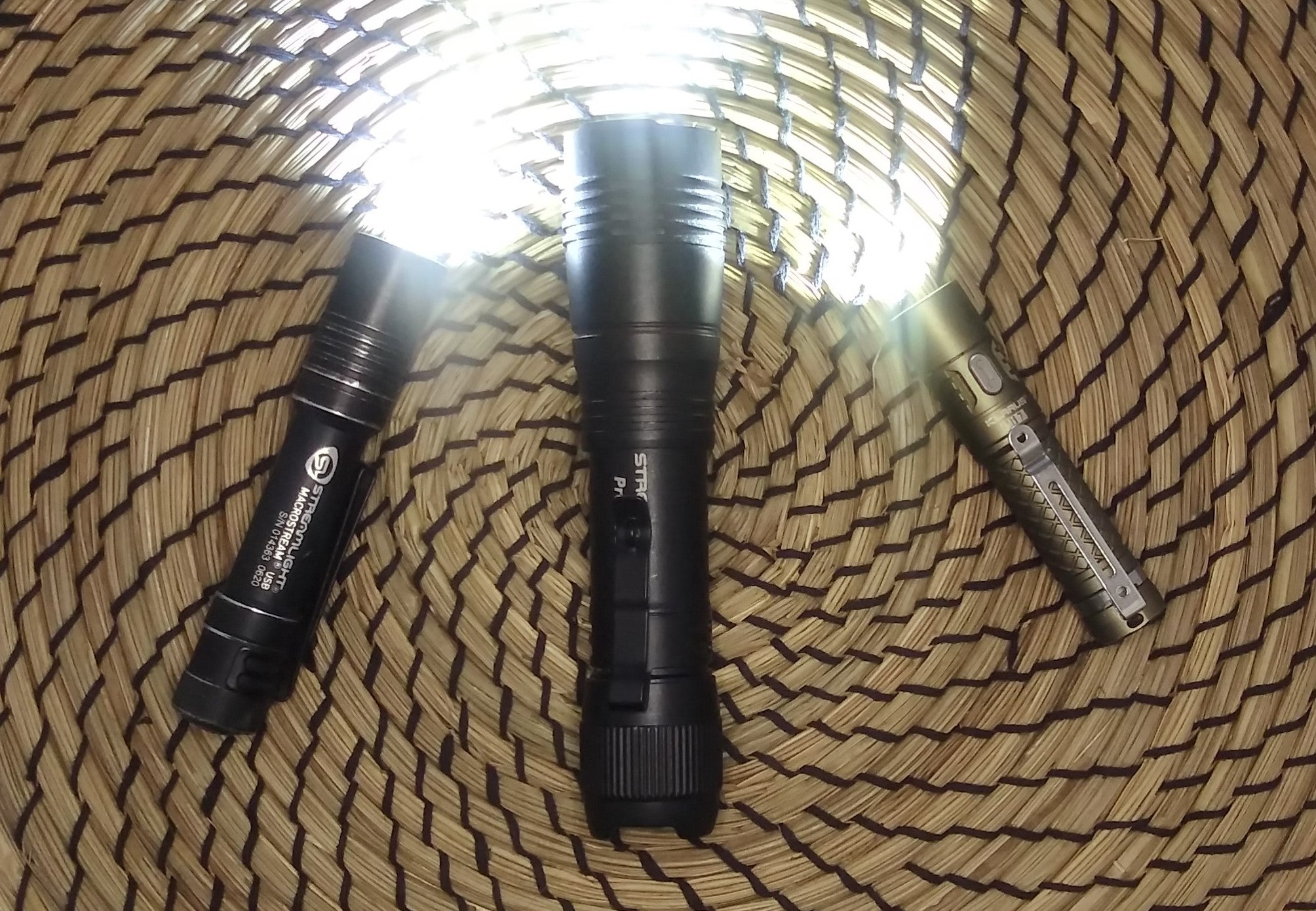 Best EDC Flashlights of 2023, Tested and Reviewed – Afield Daily